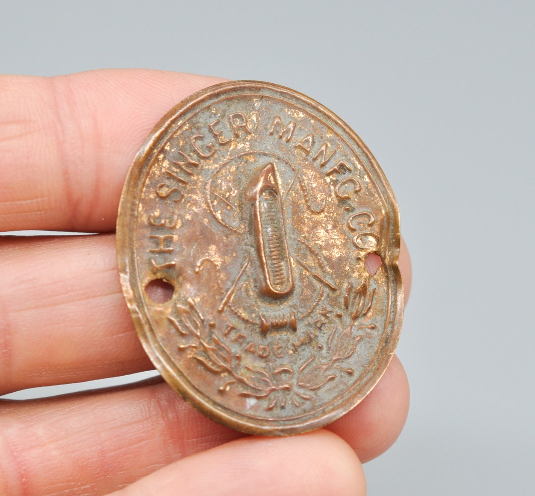 Vintage SINGER Sewing Machine Trade Mark Plate, Label, Decor, Ornament ...