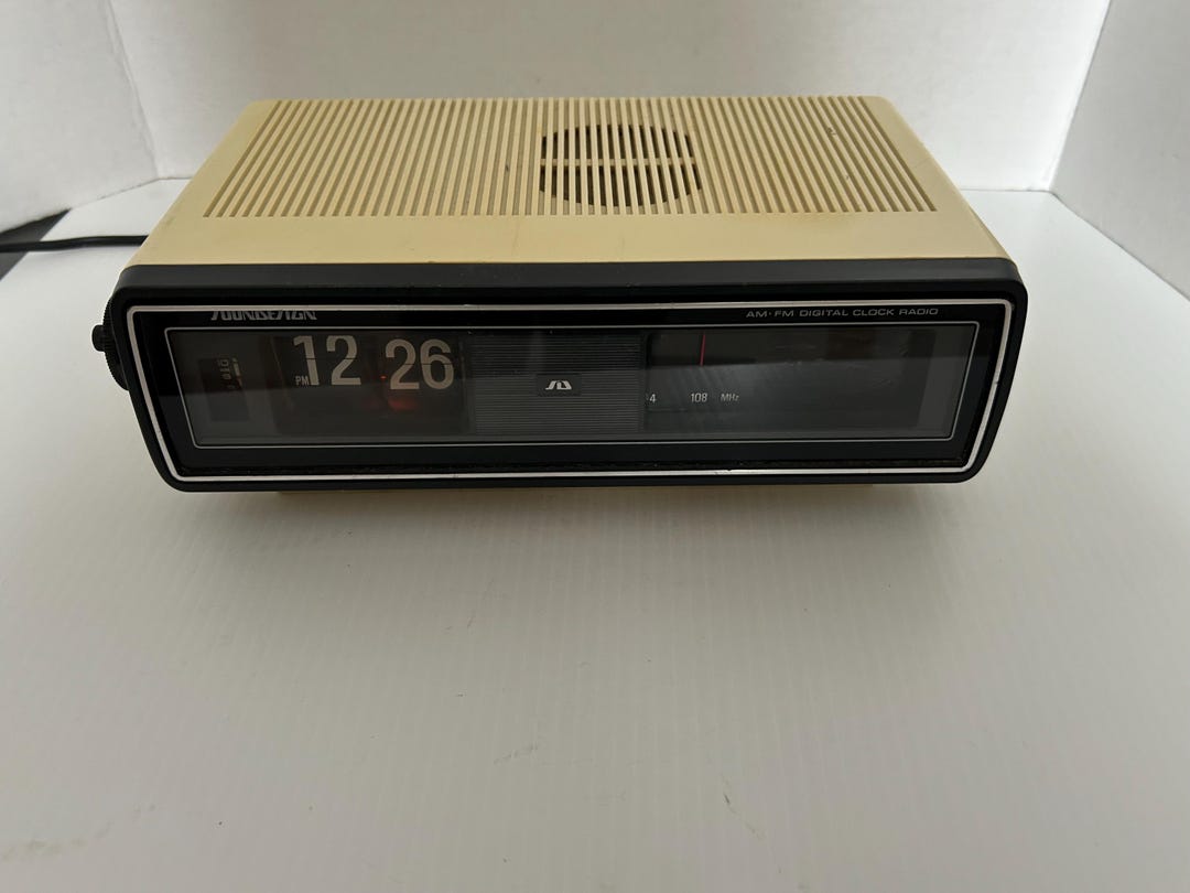 1970's Soundesign Flip Clock Radio - Etsy