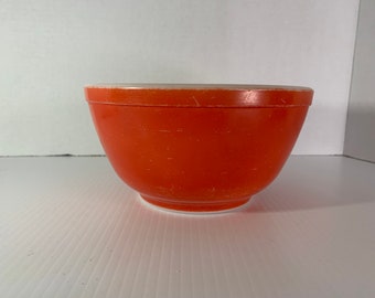Vintage Red Bowl - Etsy