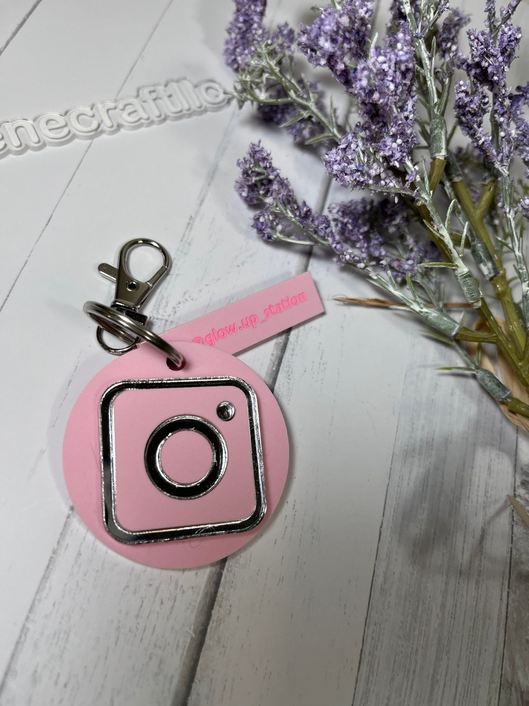 Smart Business Keychain, Instagram Profile Keychain, Scannable Keychain ...