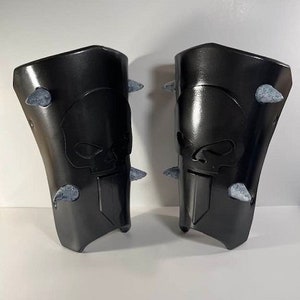 Skeletor Forearm and Shin Armor Set. Heman Masters of the Universe ...