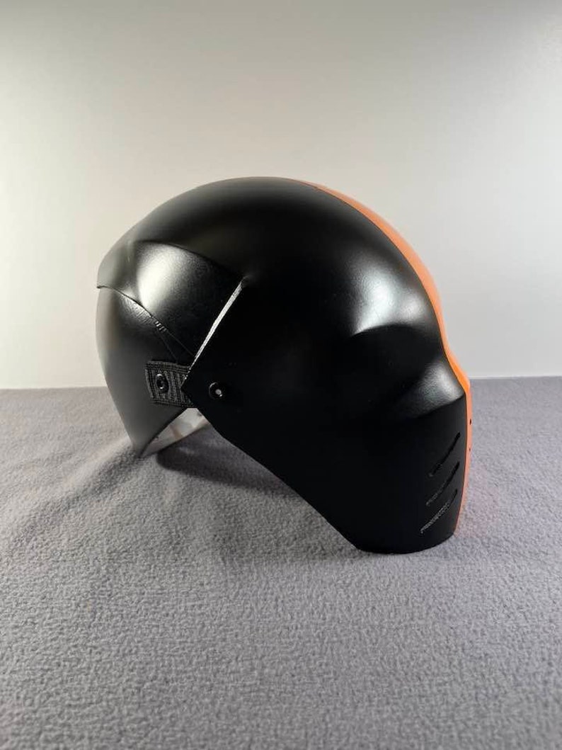 Deathstroke / Slade Helmet Arrow Version - Etsy