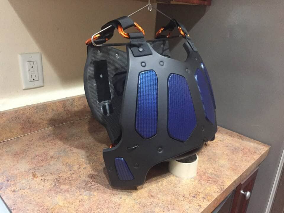 Deathstroke Slade Cosplay Chest Armor and Helmet Set Costume Halloween ...