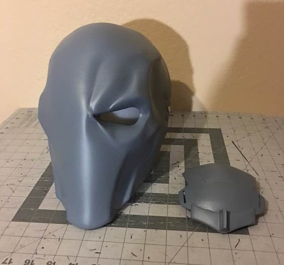 Deathstroke / Slade Mask and Back-plate Primed and Sanded and | Etsy