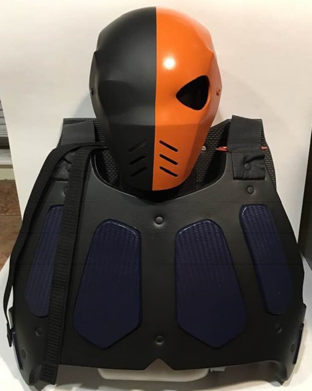 Deathstroke Slade Cosplay Chest Armor and Helmet Set Costume Halloween ...