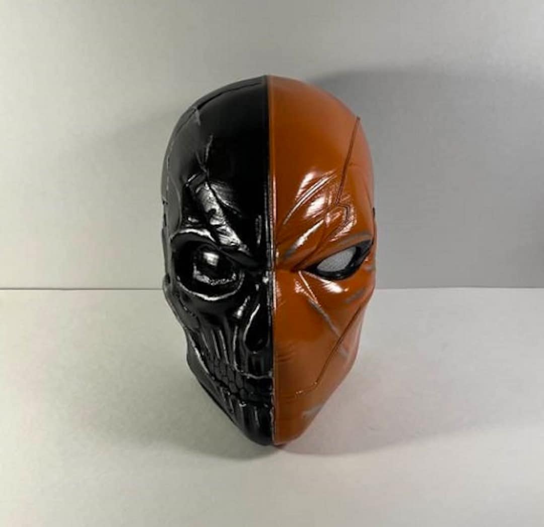 Deathstroke Reaper Version Half Skull Helmet Mask and Backplate Ninja ...