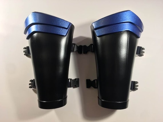 Nightwing Gauntlets Forearm Armor With Adjustable Straps. - Etsy