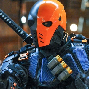 Deathstroke / Slade Helmet Arrow Version - Etsy