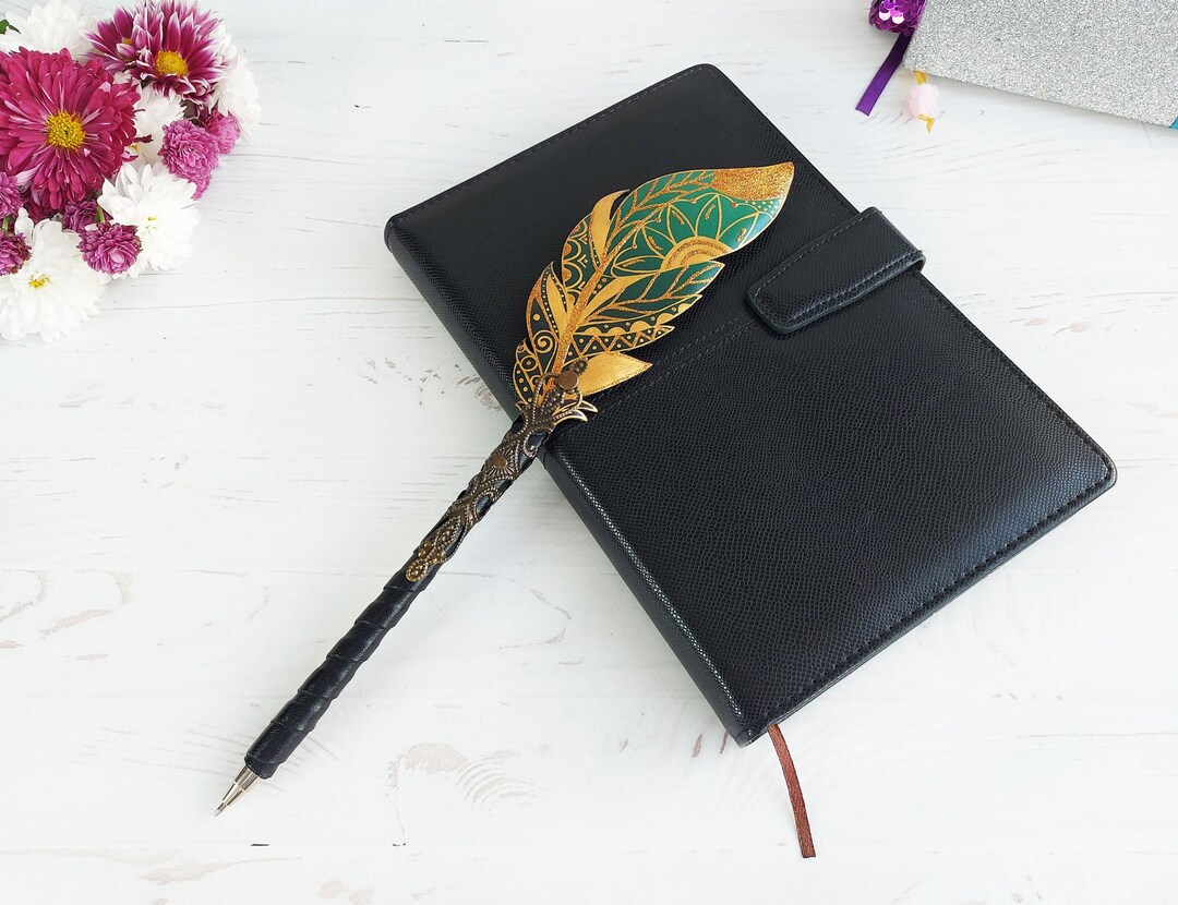Magical Wedding Pen for Guest Book, Fantasy Personalized Pen With Name ...