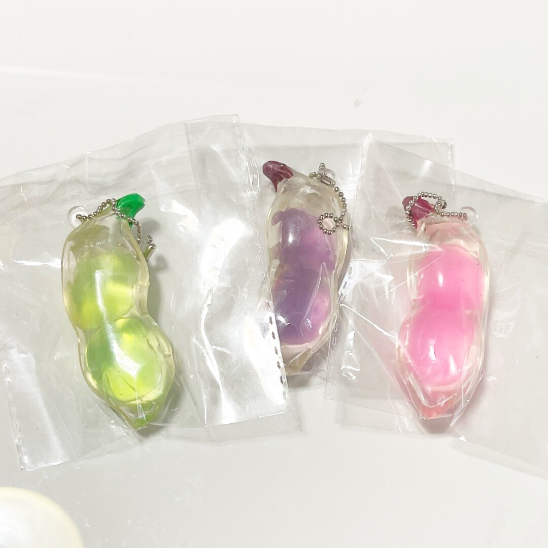 Pea Pod Squishy - Etsy