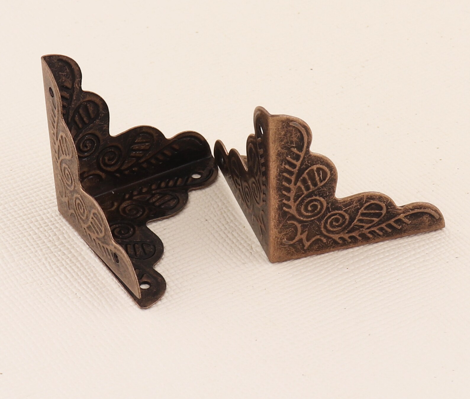 Antique Bronze Corner Protectorswood Corner Decorative - Etsy