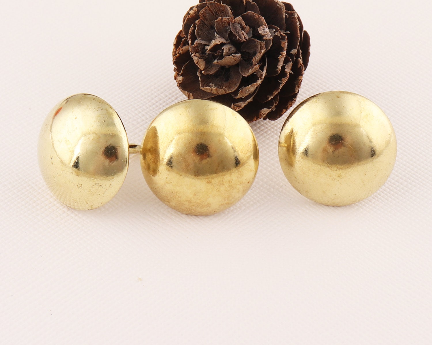 Gold Upholstery Tacks, 20mm Decorative Push Pins, 20pcs Furniture Tacks ...