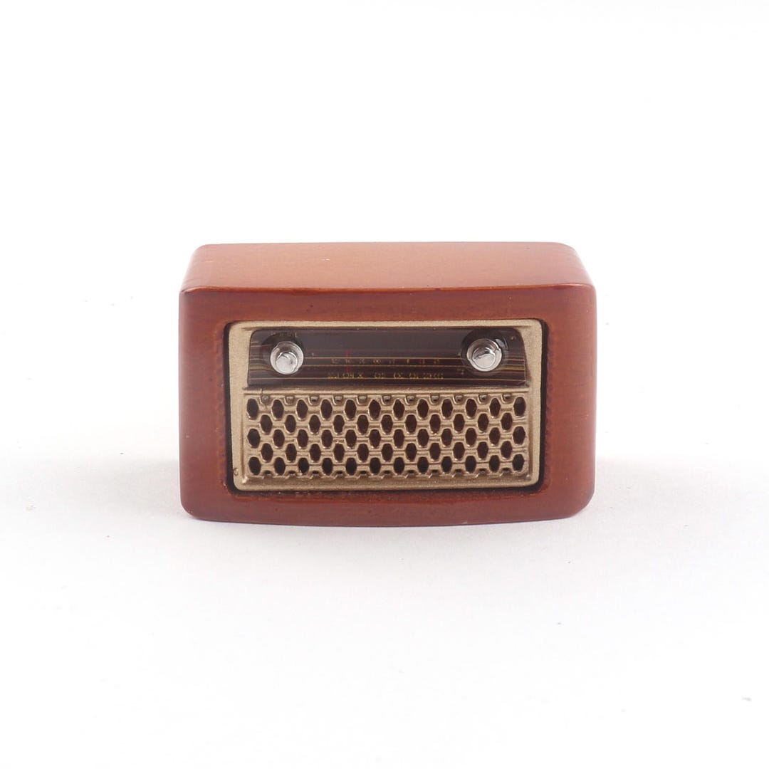 Mini Vintage Radio Handmade 1:12 Miniature Vintage Model Furniture ...