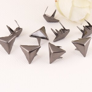 Black Triangle Metal Studs Spikes, 100pcs Rivets Studs Spikes, 1/3 ...