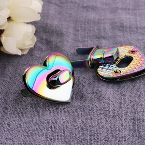 Rainbow Heart Shaped Purse Lockoval Twist Turn Lock purse Lockleather ...