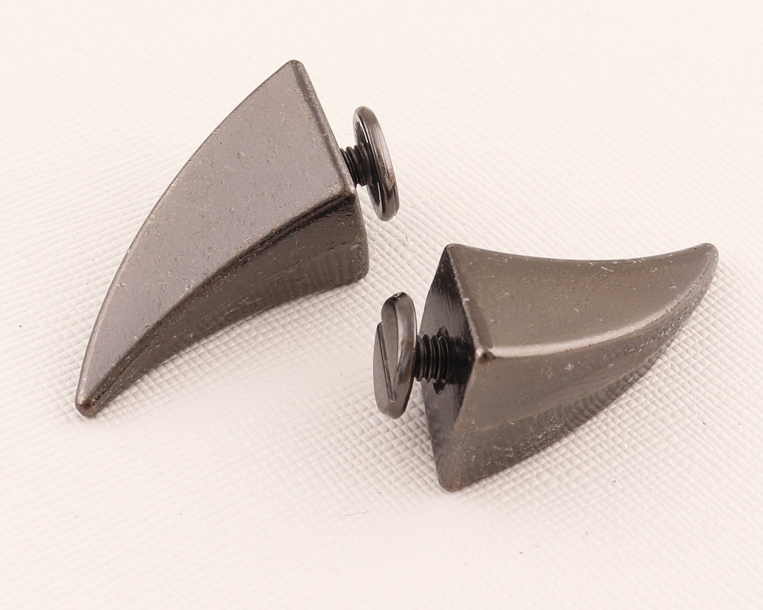 Metal rivets Horn Tusk Spike Rivet 15mm Screw rivets 8set | Etsy