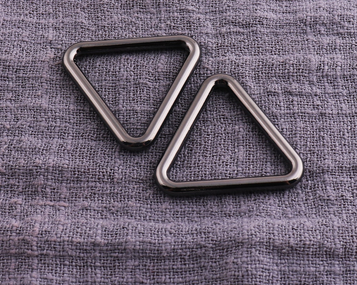6pcs Triangle Shape Jump Rings , Silver Tone Triangle Jumpring or Bails ...