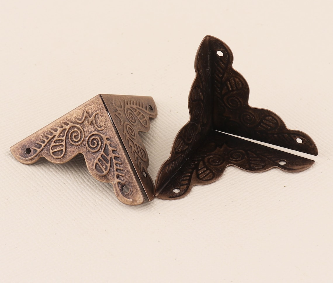 Antique Bronze Corner Protectorswood Corner Decorative - Etsy