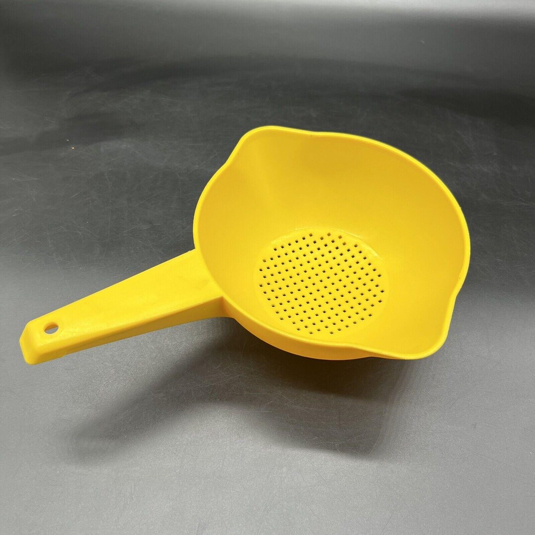 Vintage Double Spout Tupperware Colander Strainer Classic Yellow 1 ...