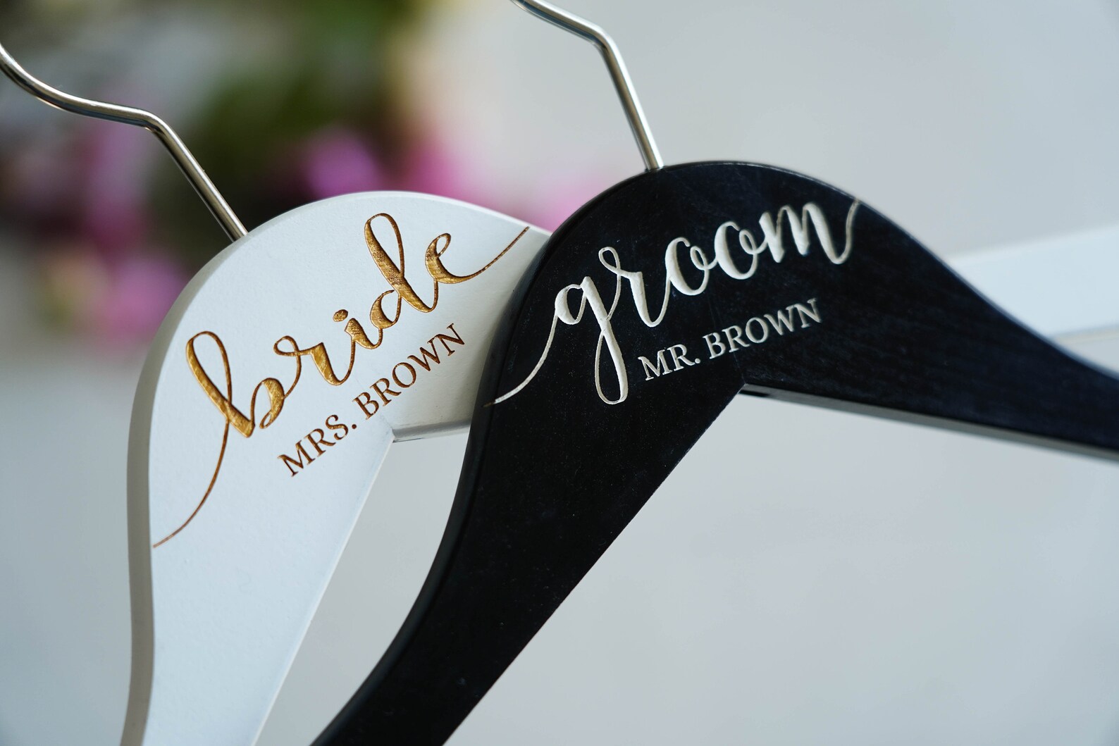 SET of 2 Personalized Hangers Painted Engraved Hangers for - Etsy