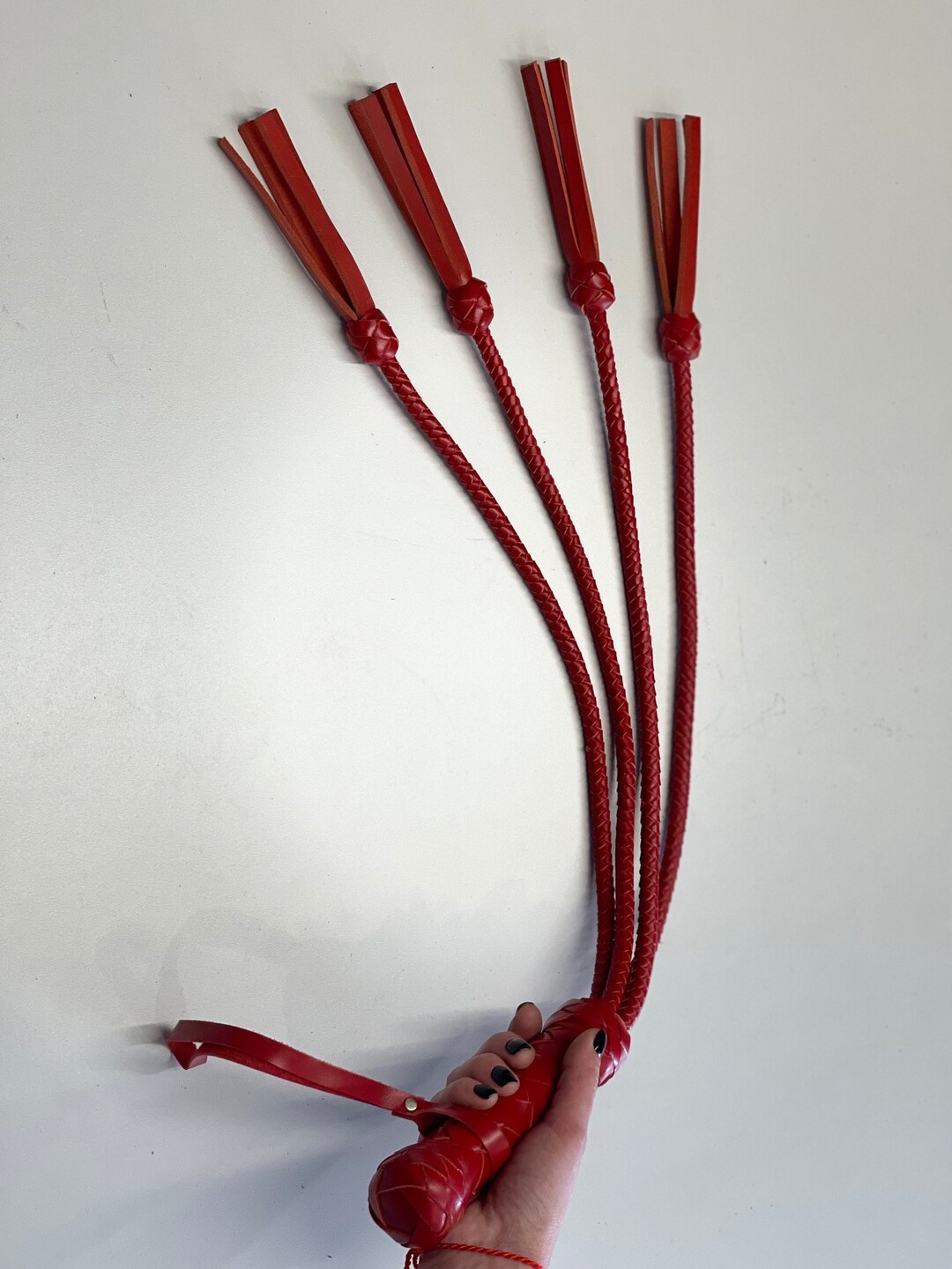 Leather BDSM Floggers, Real Leather Catonine Whips 24 In, 4 Pcs Belt ...