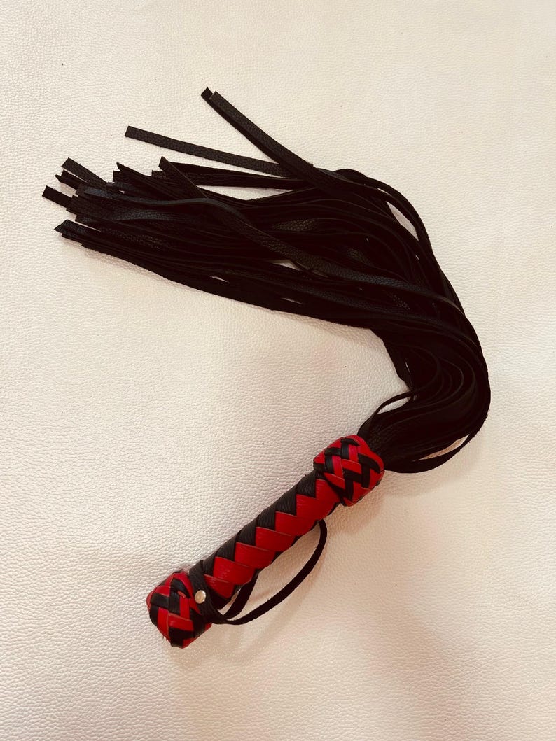 Leather Flogger, Spanking Whip, Heavy Flogger, Suede Handmade Tool for ...