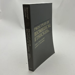 Principles of Biomedical Ethics by Beauchamp, Tom L.; Childress, James ...