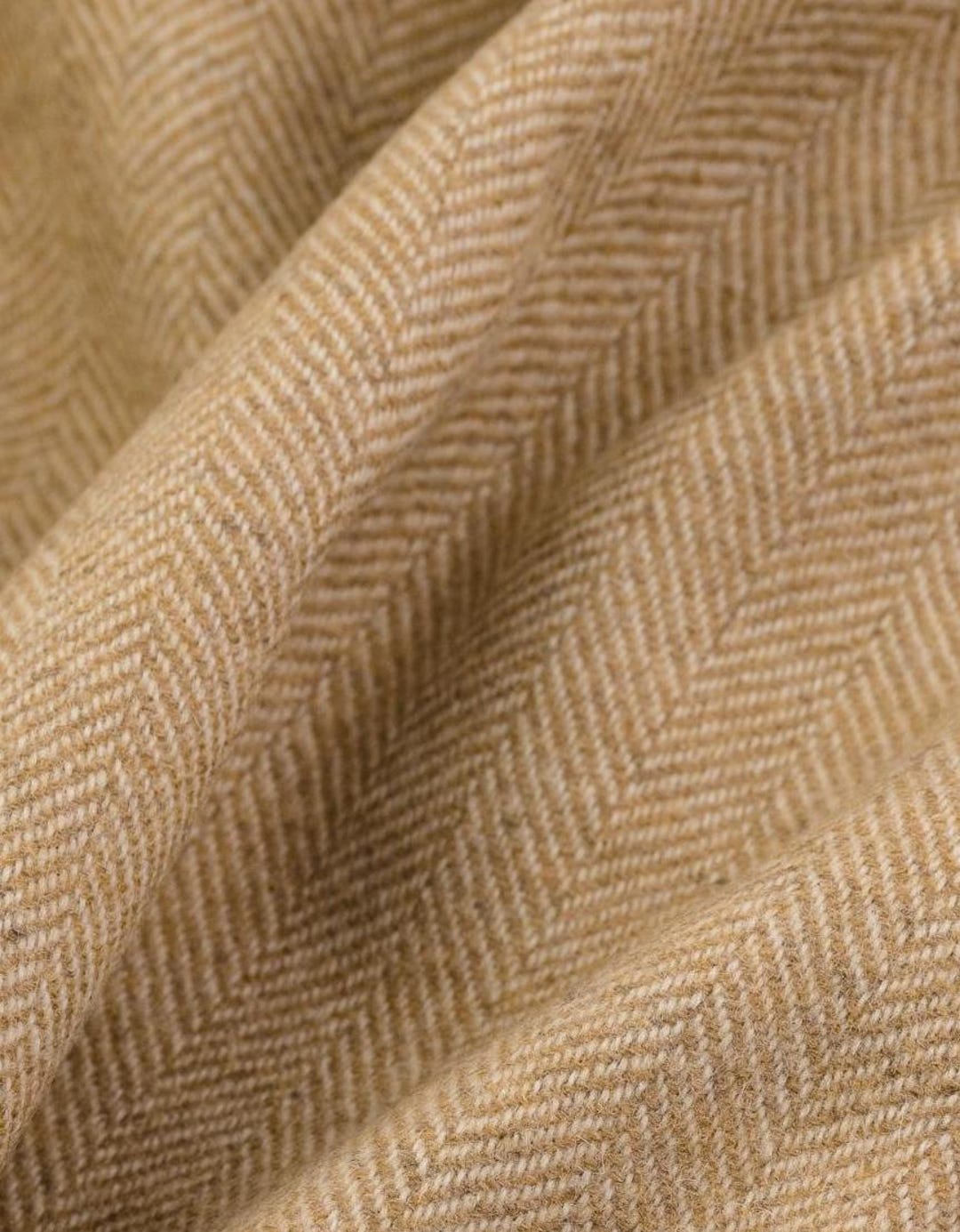 Italian Wool Suiting Fabric, Beige Herringbone Tweed, High-quality ...
