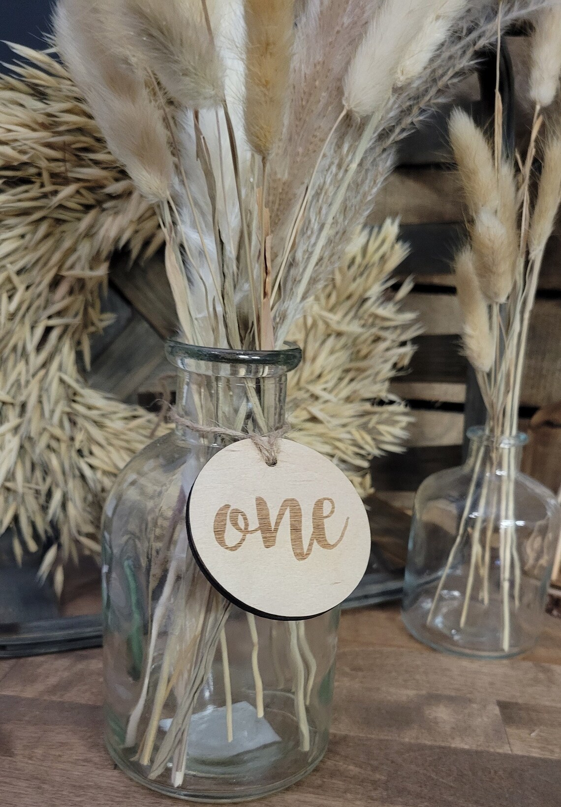 Rustic Wooden Table Number Tag // Farmhouse Style // Wedding - Etsy
