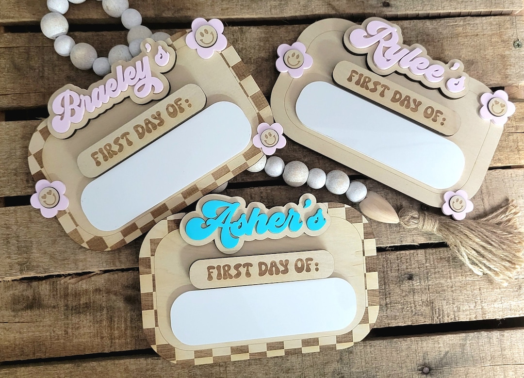 Custom First Day of School Sign / Back to School Prop / Custom School ...