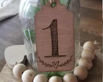 Rustic Wooden Table Number Tag // Farmhouse Style // Wedding - Etsy