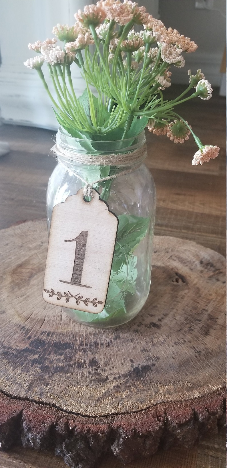 Rustic Wooden Table Number Tag // Farmhouse Style // Wedding - Etsy