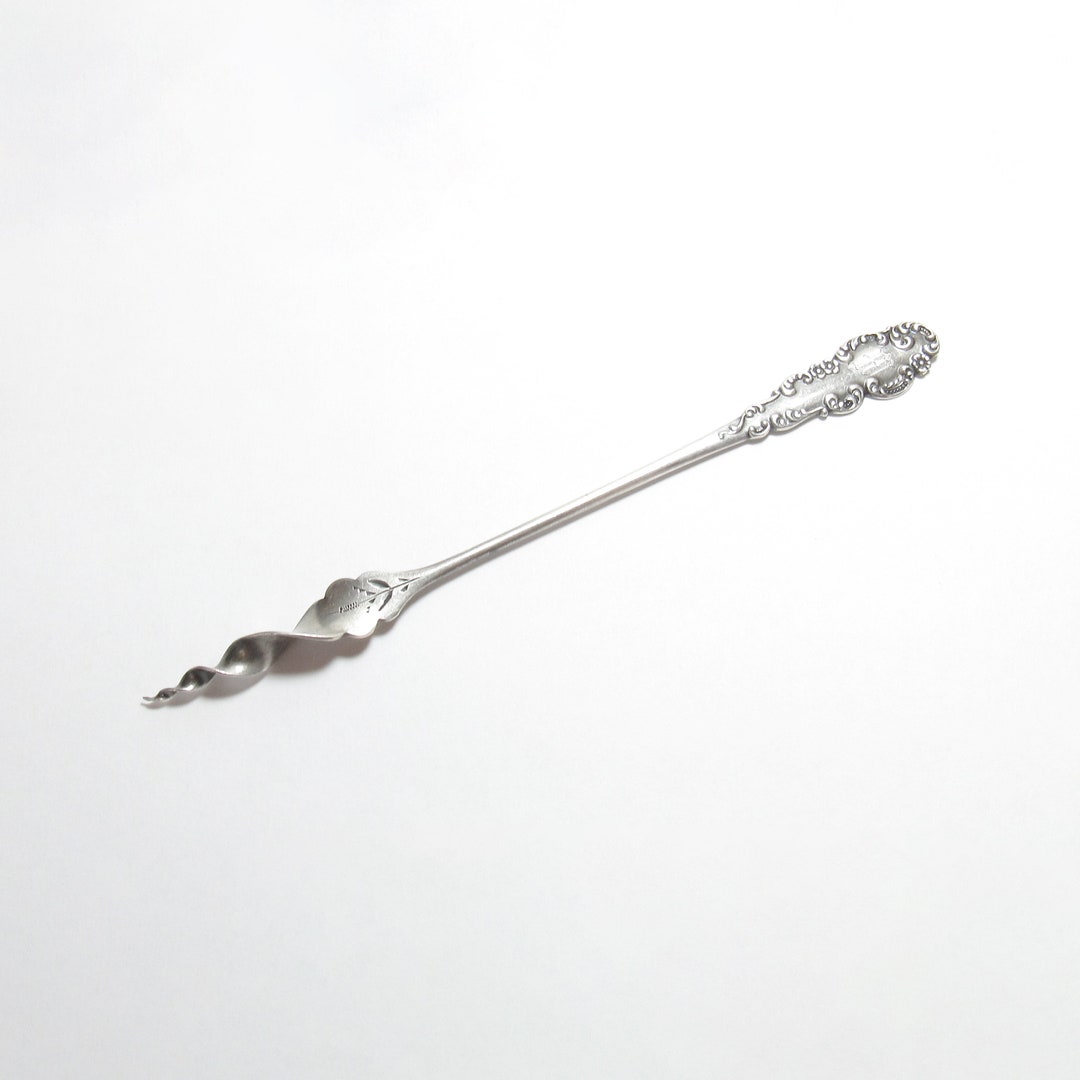 R. BLACKINTON Sterling Floral Handle Etched Vine Letter w Butter Pick ...