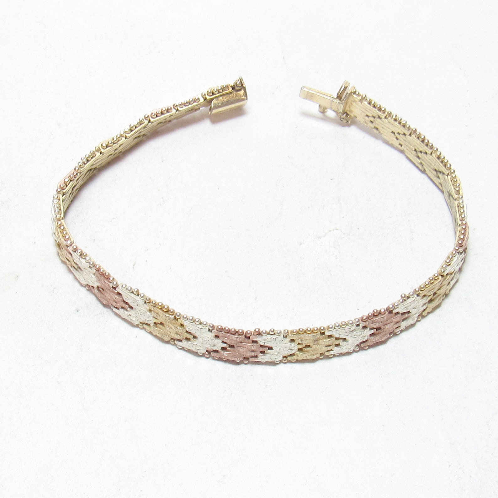 Sterling Silver Ray Design Line Bracelet With A Rose and Yellow Gold ...