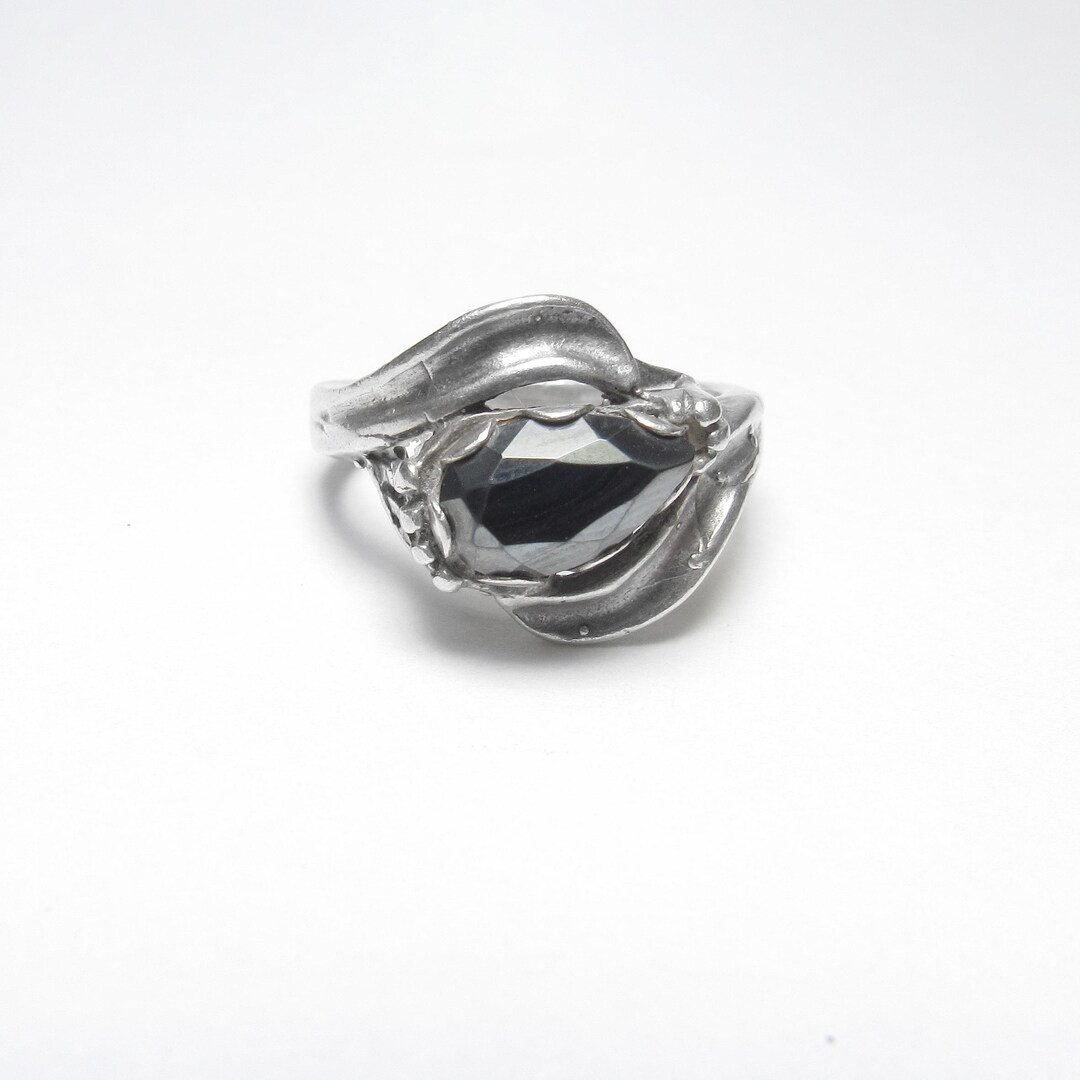 BELL TRADING POST Navajo Sterling Silver 3.00 Ct Natural Shiny Black ...