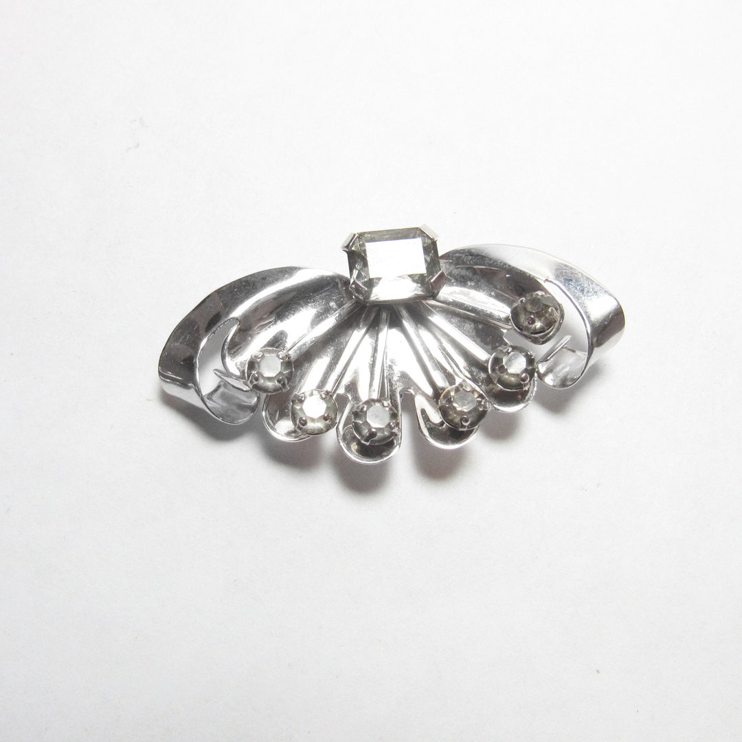 LEO GLASS Sterling Silver White Rhinestone Fan Design Brooch 1950's ...