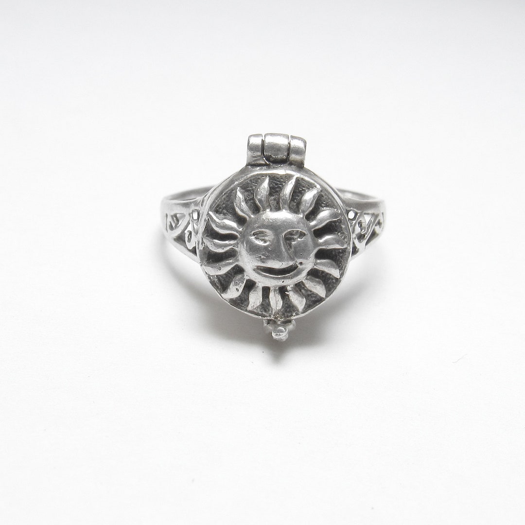 Sterling Silver Sun God Poison or Snuff Ring Vintage - Etsy UK