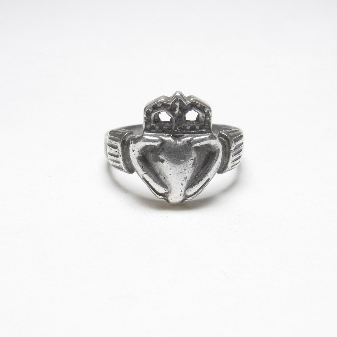 STULLER Sterling Silver Heart and Hands Celtic Claddagh Ring Vintage - Etsy