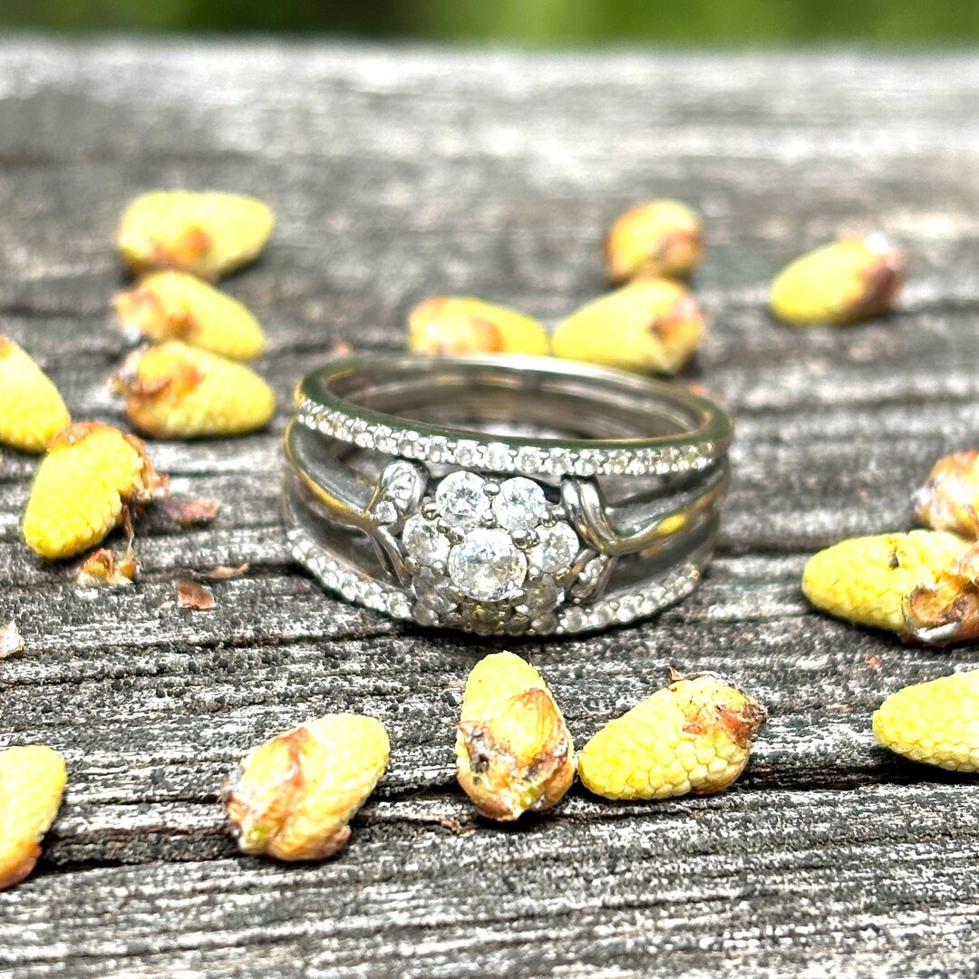 KP SANGHVI & SONS 10K White Gold 0.12 Ct Natural Round Brilliant Cut ...