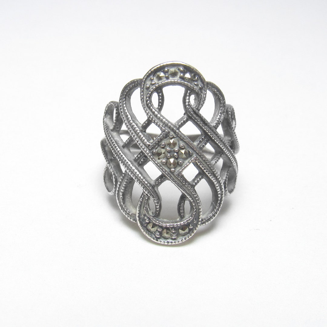 NEVADA JEWELRY Sterling Silver Ten Round Marcasite Swirl Design Ring ...