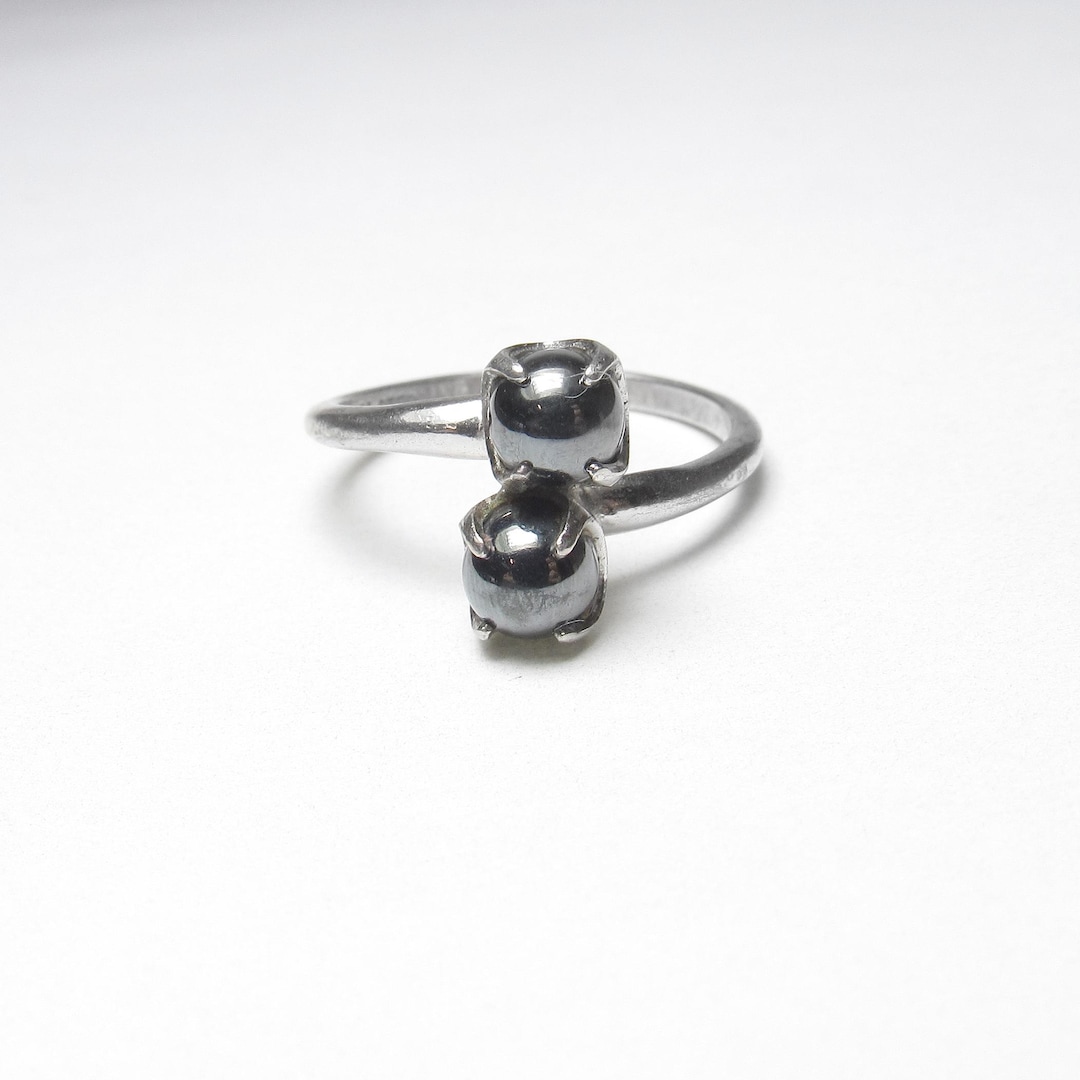 UNCAS Sterling Silver Two Natural Round Shiny Black Hematite Bypass ...