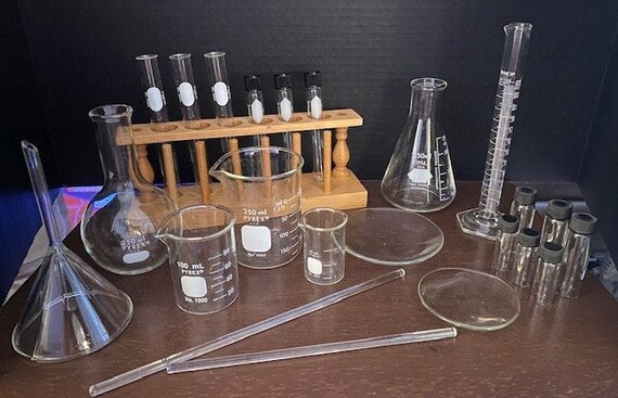 Chemistry Set 1 All Genuine PYREX Glassware FREE | Etsy