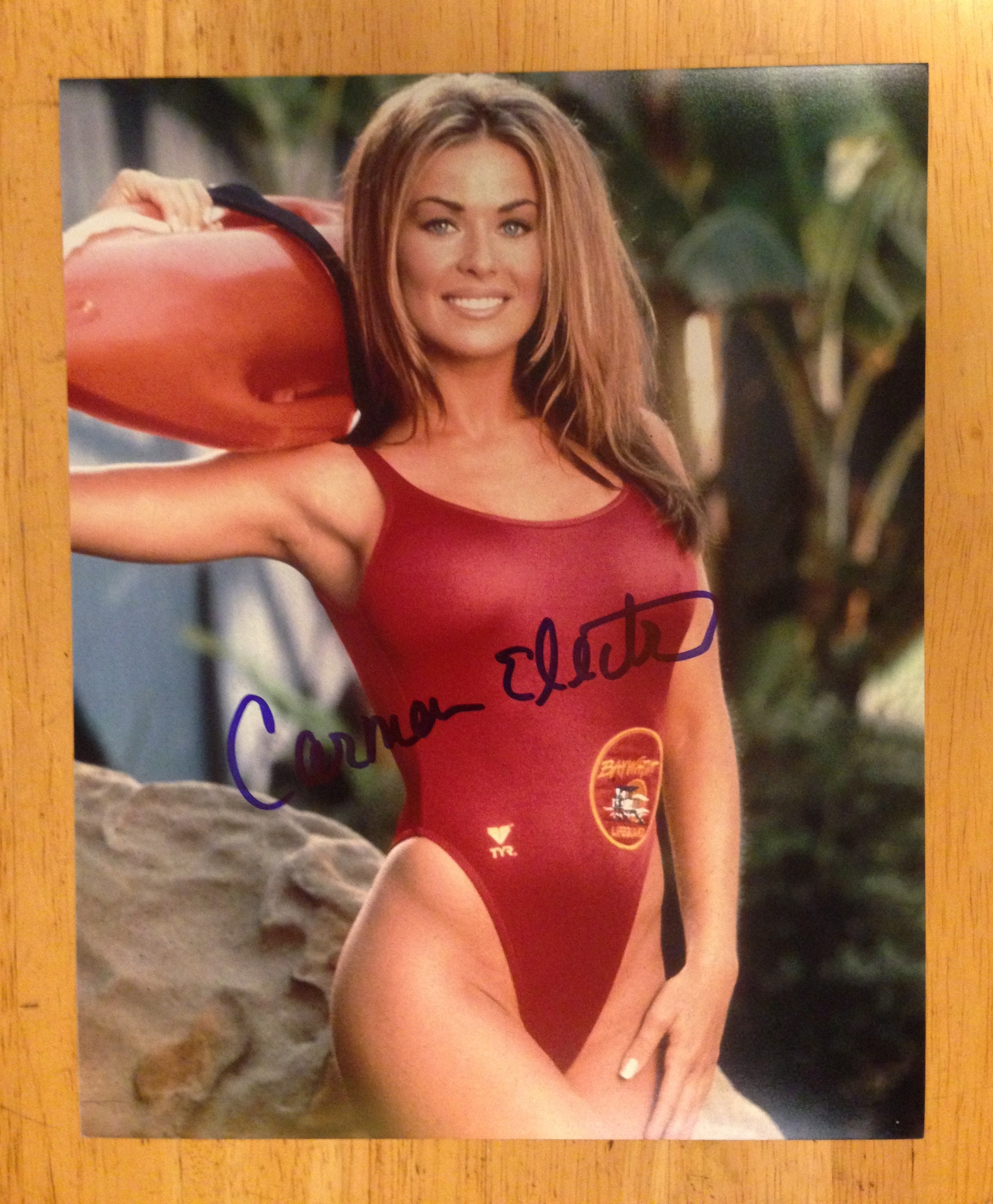 Photography Color Dancer Signed 8x10 photograph of Carmen Electra Model Baywatch Actress Tara ...