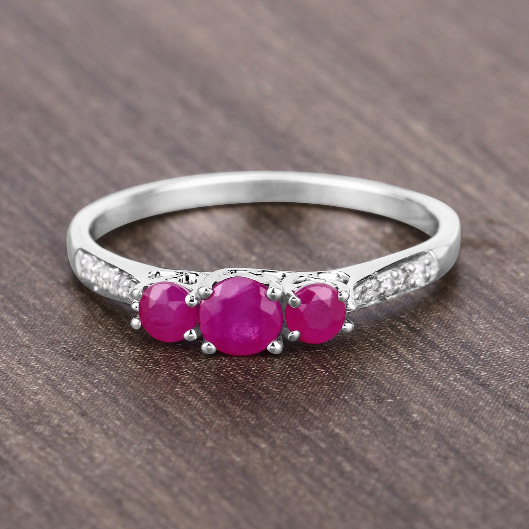 14K Gold Ruby Ring, Natural 3-stone Ruby White Gold Ring for Women ...