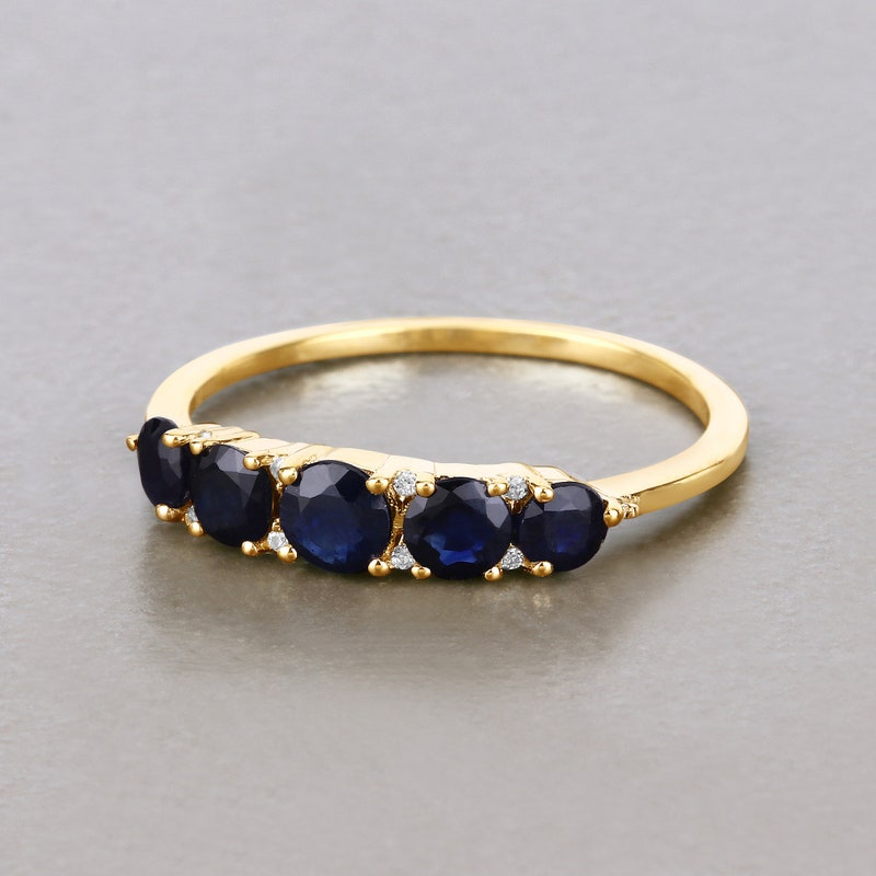 Gold Sapphire Ring - Etsy