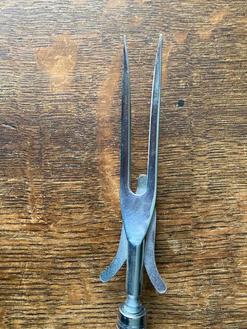 VINTAGE BAKELITE HANDLED Carving Fork Meat Fork Serrated Knife 40's - Etsy