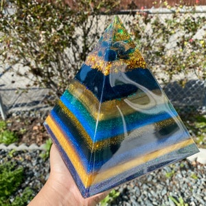 Turtle Swirl Pyramid - Etsy