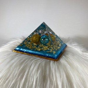 Blue and Gold Ornament Mini Pyramid, Home Decor, Resin Pyramid - Etsy