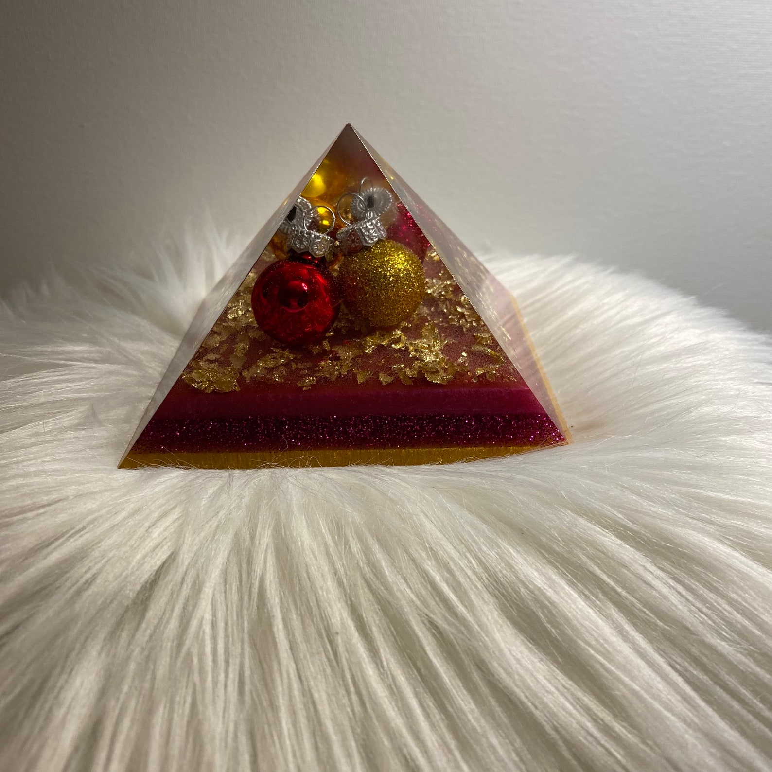Fuchsia and Gold Ornament Mini Pyramid Resin Pyramid Holiday | Etsy