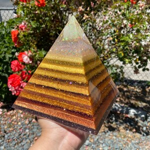 Clear Quartz Pyramid, Home Decor, Centerpiece, Crystal Art - Etsy